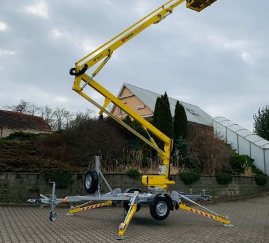 Přívěsná kloubová plošina IP 14-3 - Inreka Plošiny s.r.o.